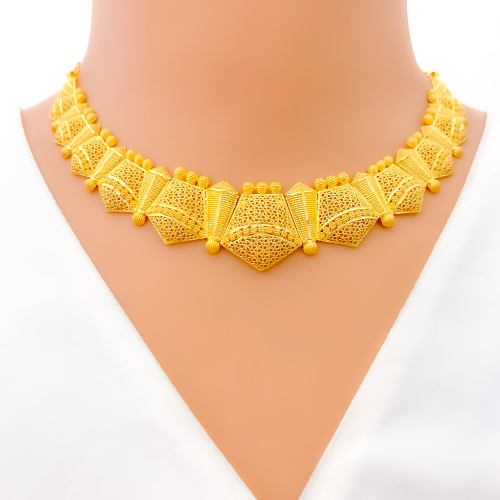 Fascinating Impressive 22K Gold Jali Necklace Set – Andaaz Jewelers