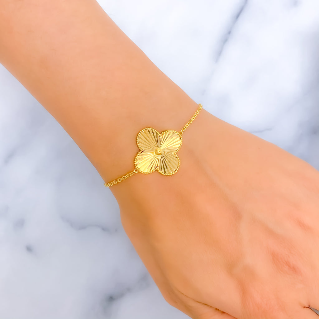 Large Radiant Clover Leaf 21k Gold Bracelet – Andaaz Jewelers