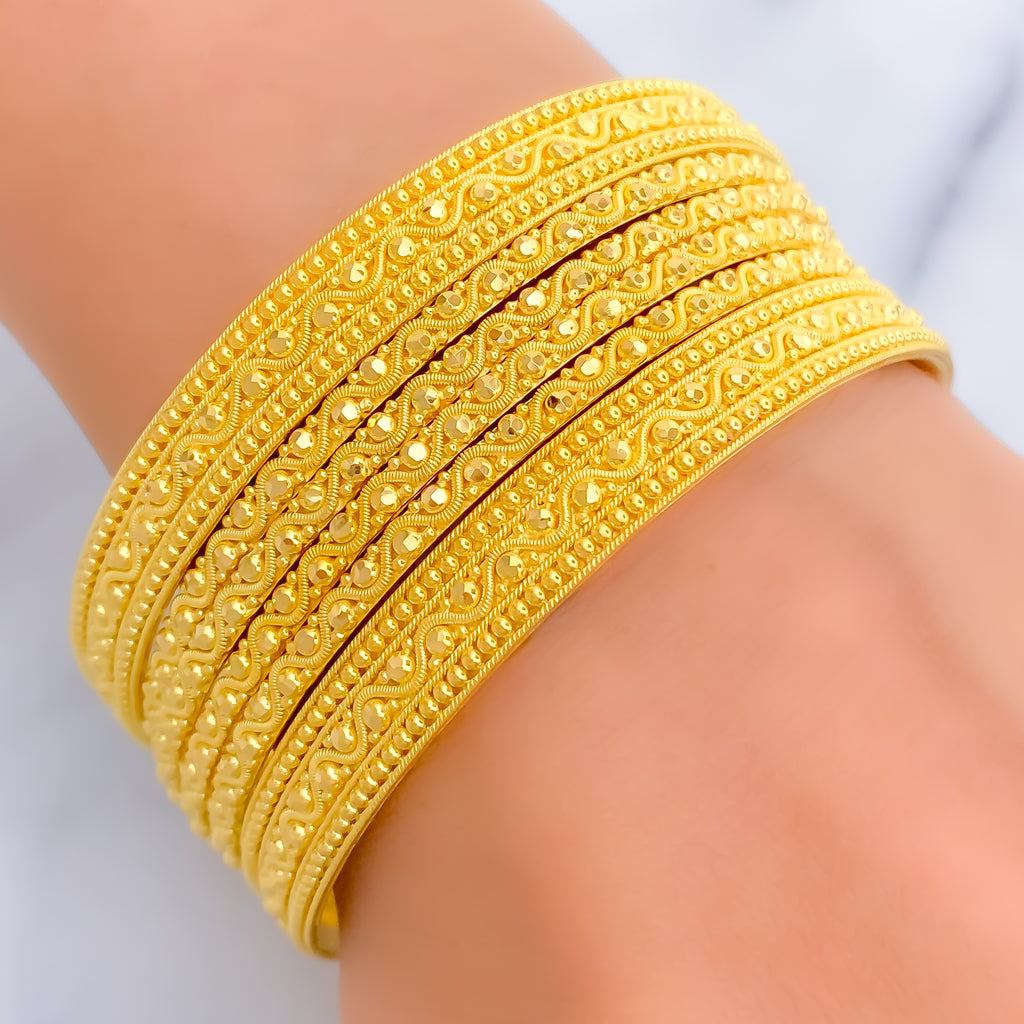 Golden Alluring 22k Gold Wavy Bangle Set – Andaaz Jewelers