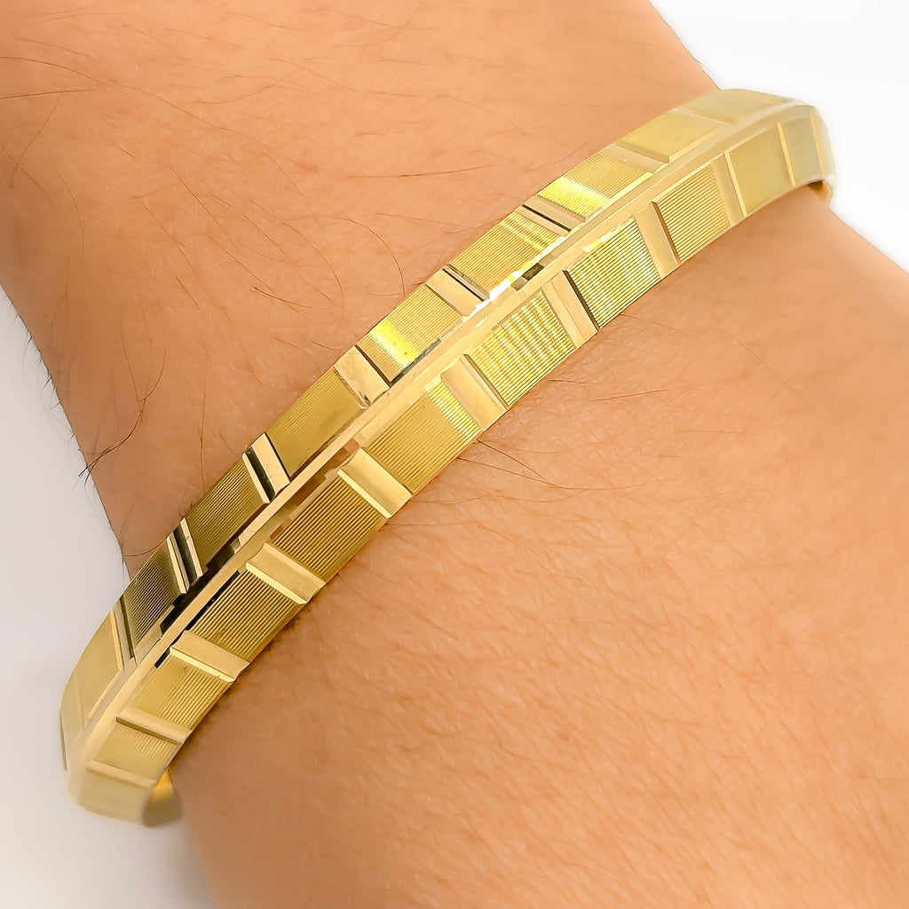 Iconic Block Pattern Men's 22k Gold Bangle – Andaaz Jewelers