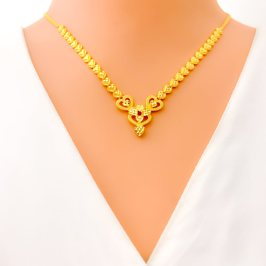 Iconic Interlinked 22K Gold Heart Necklace Set – Andaaz Jewelers