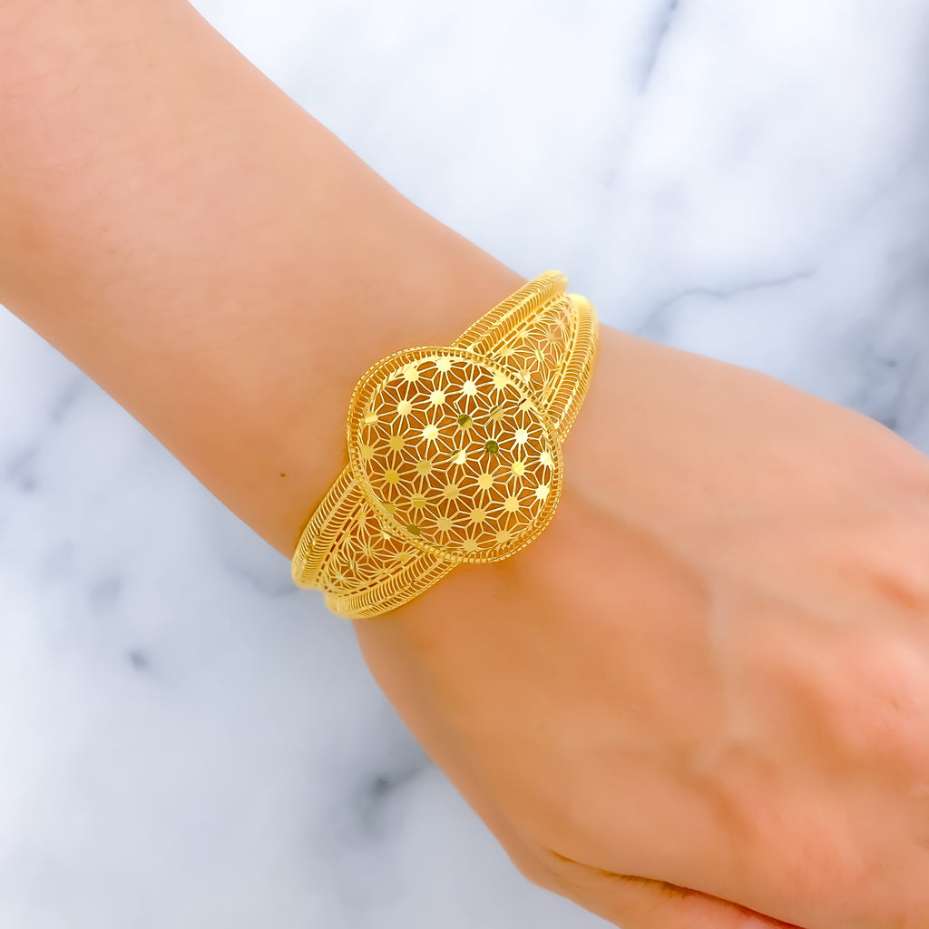 Trendy Floral Jali 21K Gold Bangle Bracelet – Andaaz Jewelers
