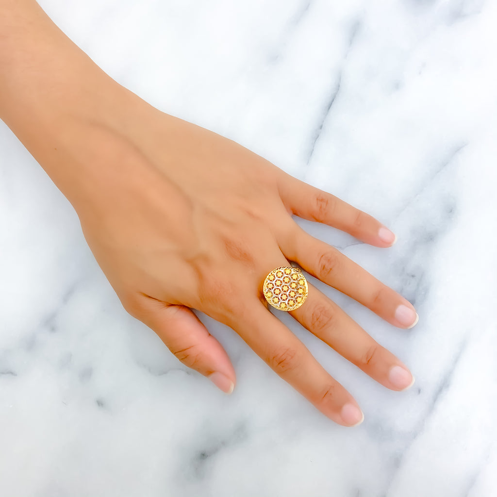 Stunning Shiny Round 22K Gold Ring – Andaaz Jewelers
