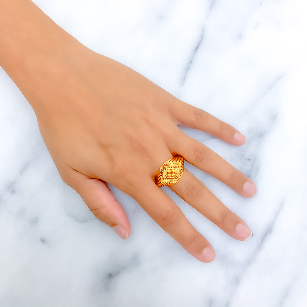 Distinct Mesh 21k Gold Ring – Andaaz Jewelers