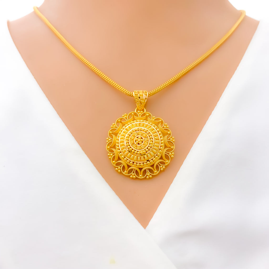 Palatial Festive 22k Gold Pendant – Andaaz Jewelers