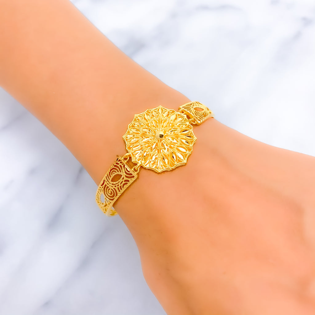 Unique Cutwork 22k Gold Flexi Bangle Bracelet – Andaaz Jewelers
