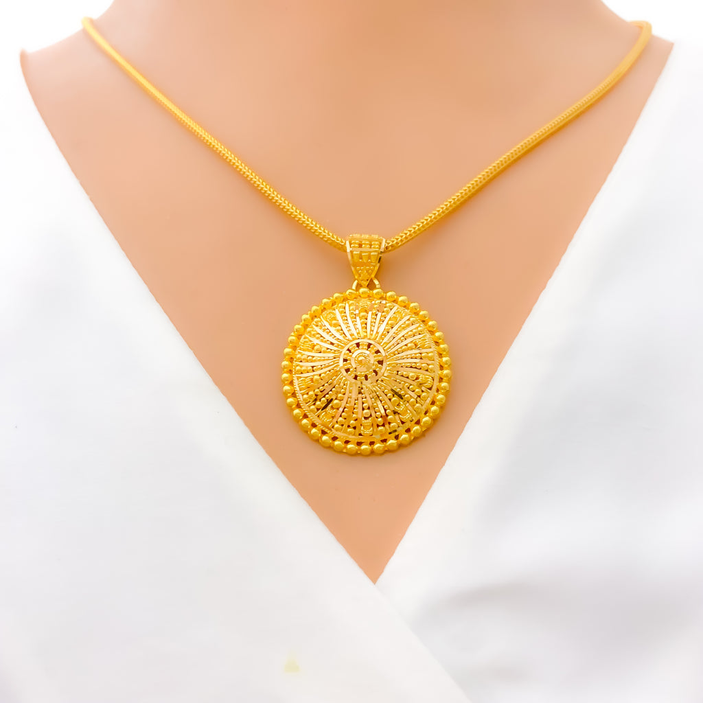 Reflective Striped Bead 22k Gold Pendant – Andaaz Jewelers