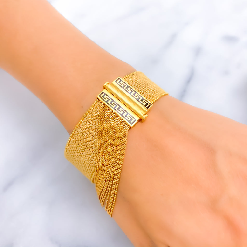 Impressive 21k Gold Dangling Chain Bangle Bracelet – Andaaz Jewelers