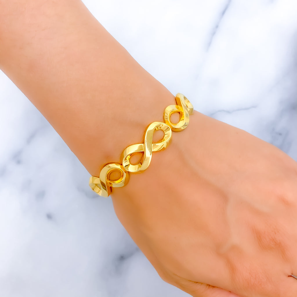 Ornate Infinity Loop 22k Gold Bangle Bracelet – Andaaz Jewelers