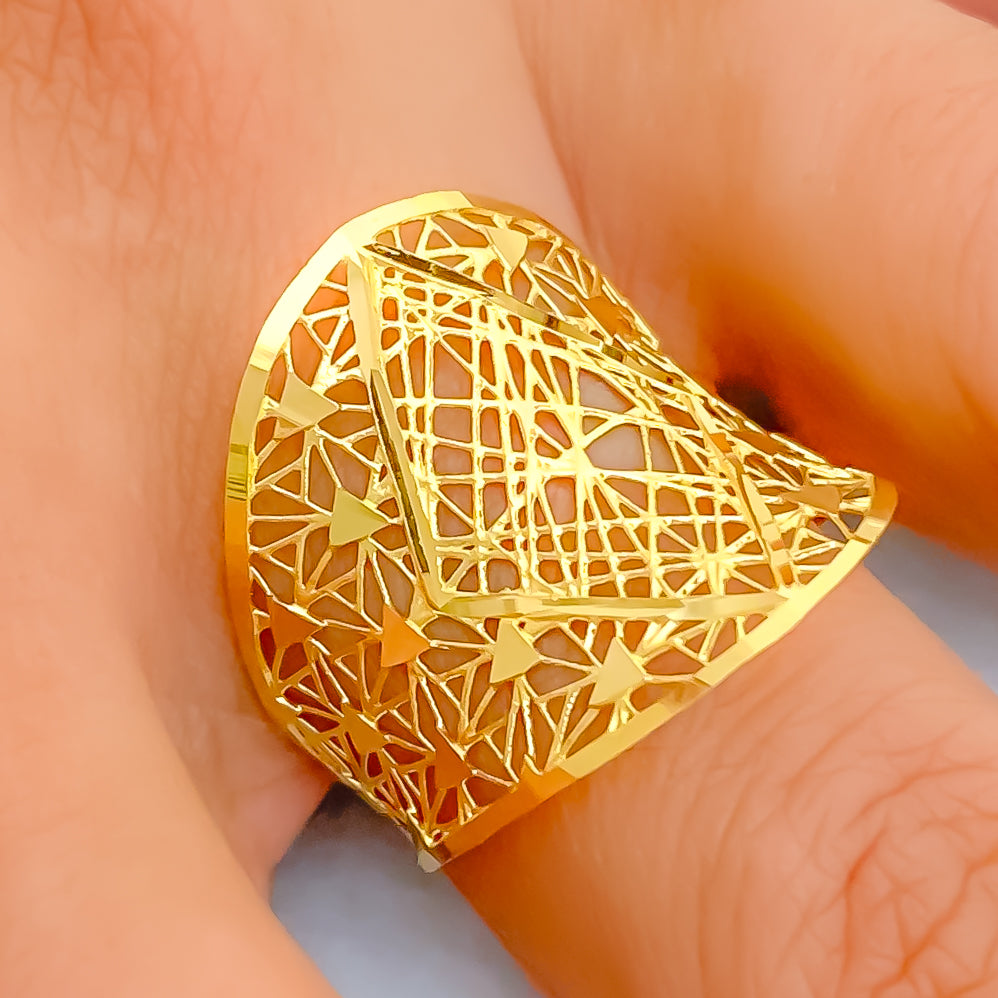 Timeless Beautiful 21k Gold Mesh Ring – Andaaz Jewelers