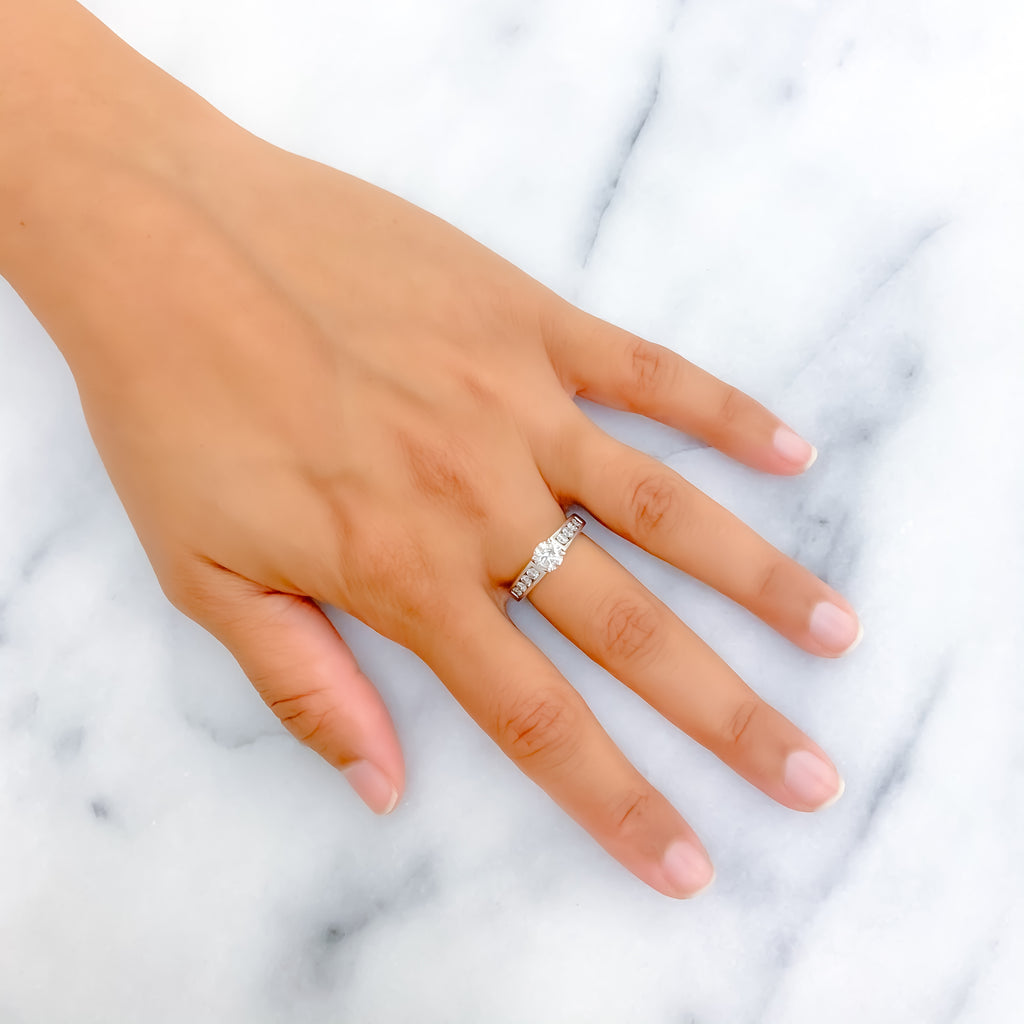 Lavish Elevated Diamond + 18k Gold Ring – Andaaz Jewelers