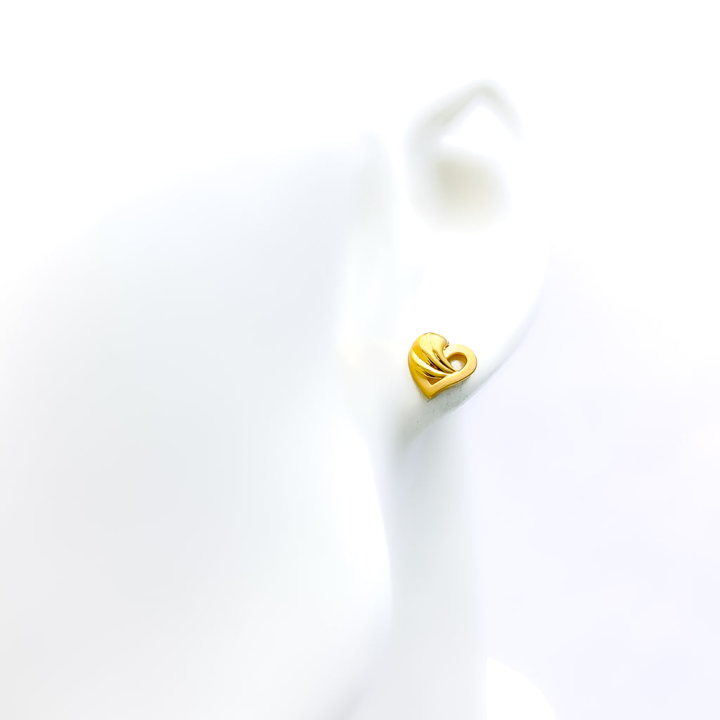 Trendy Lush 22k Gold Top Earrings – Andaaz Jewelers