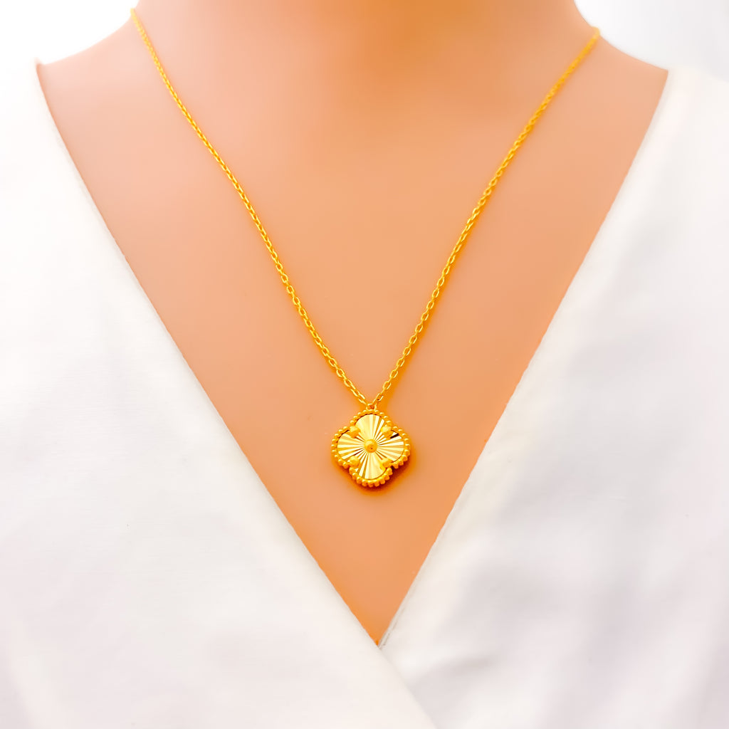 Flawless Bespoke Golden 21k Gold Necklace Set – Andaaz Jewelers