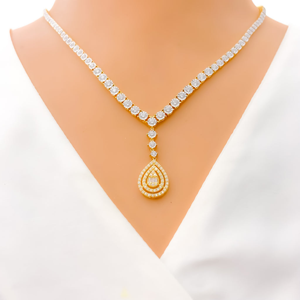 Sophisticated Shimmering Drop Diamond + 18k Gold Set – Andaaz Jewelers
