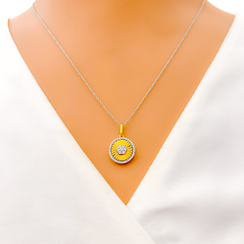Reflective Diamond + 18k Gold Pendant – Andaaz Jewelers