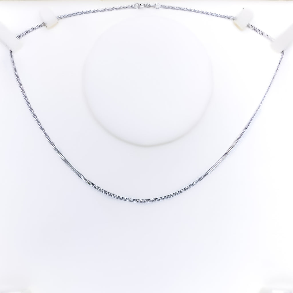 Lightweight 18K White Gold Flat Fox Chain - 16" – Andaaz Jewelers
