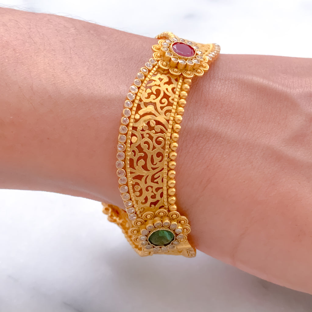 Jali Wave Design with Emerald and Ruby Bangle – Andaaz Jewelers