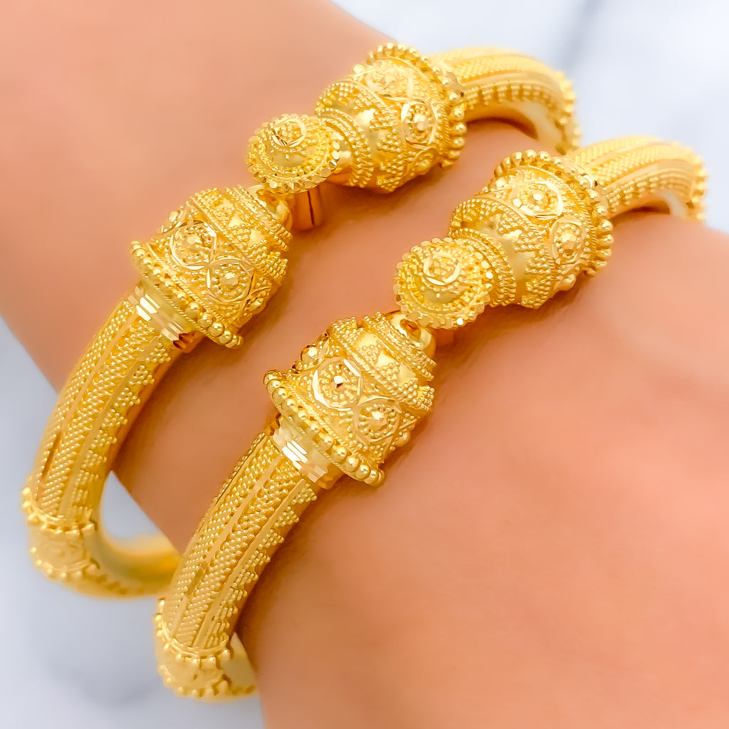 Lavish Traditional Pipe Bangles – Andaaz Jewelers