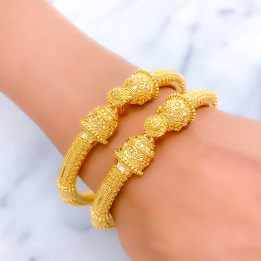 Lavish Traditional Pipe Bangles – Andaaz Jewelers