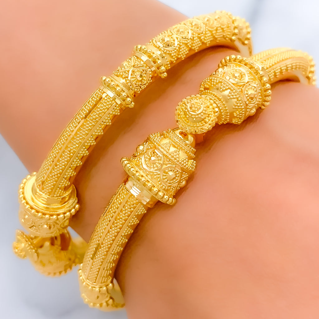 Lavish Traditional Pipe Bangles – Andaaz Jewelers