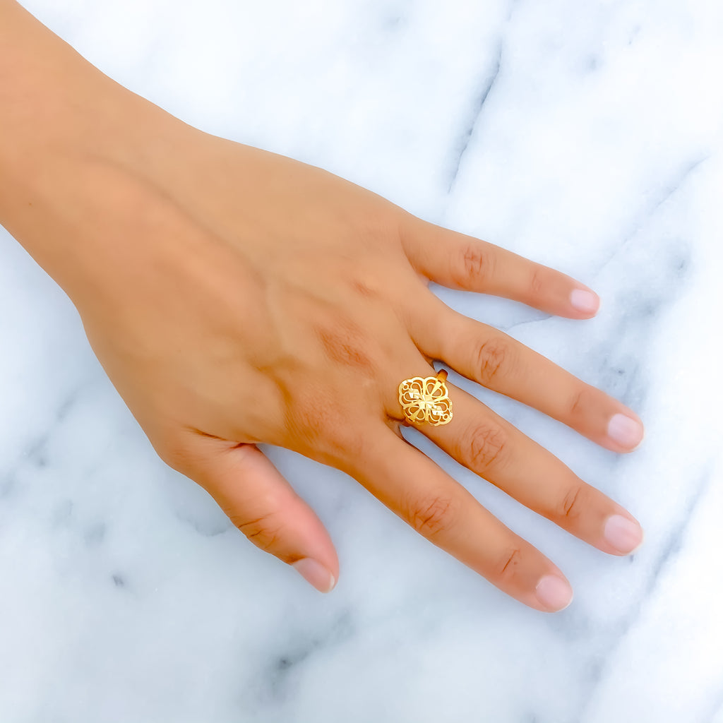 Stunning Detailed Ring – Andaaz Jewelers