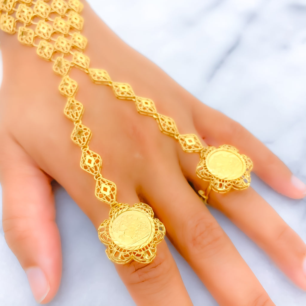 Intricate Jali 21k Gold Pachangala w/ Adjustable Rings – Andaaz Jewelers