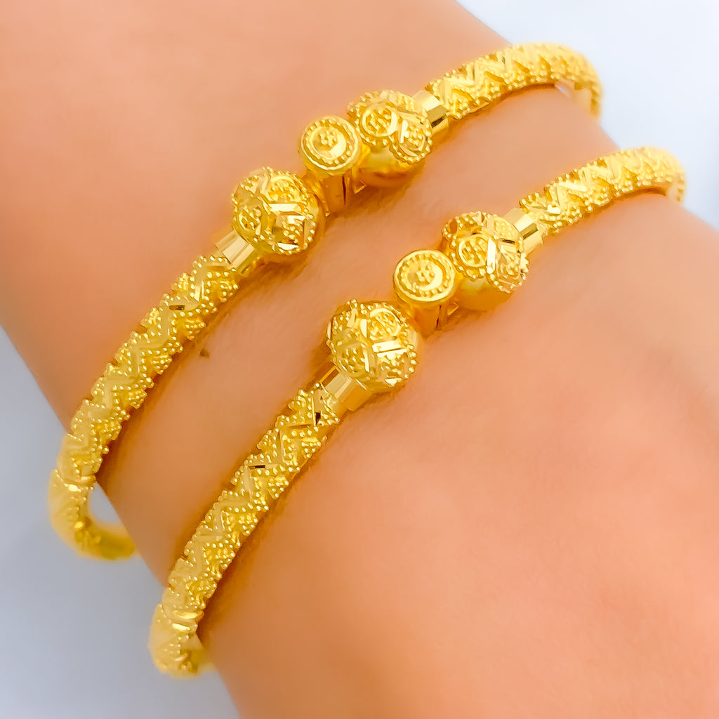 Intricate Zigzag Pipe Bangles – Andaaz Jewelers