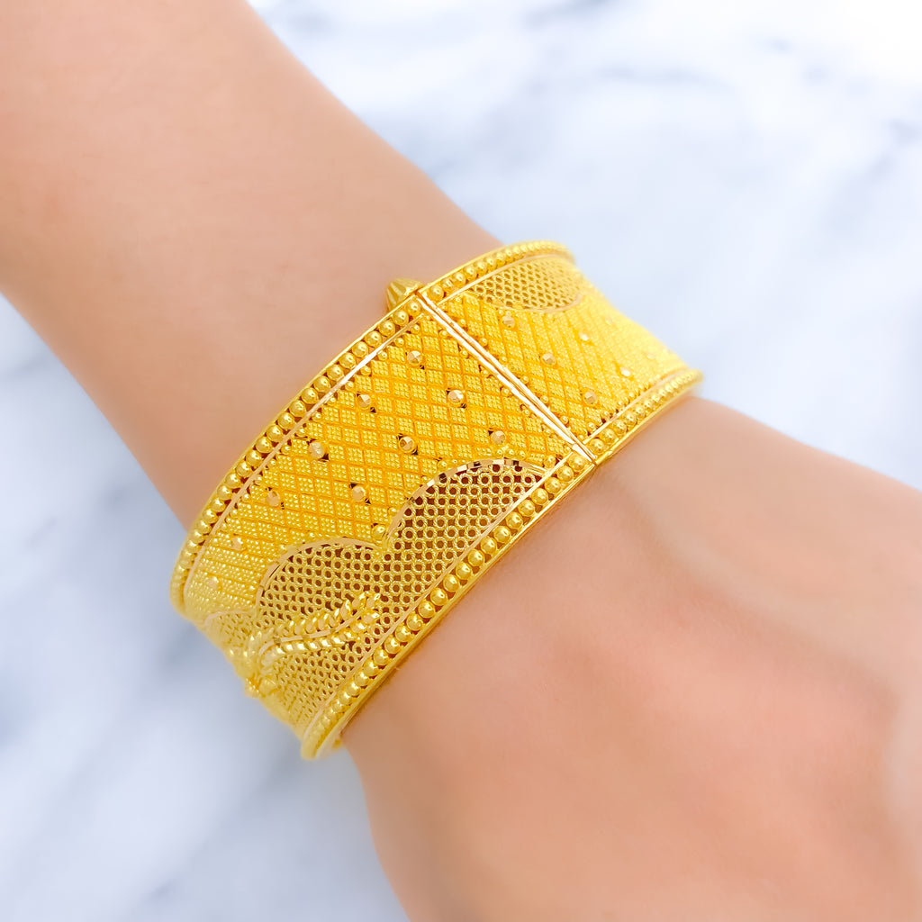 Palatial Floral Jali Bangle – Andaaz Jewelers