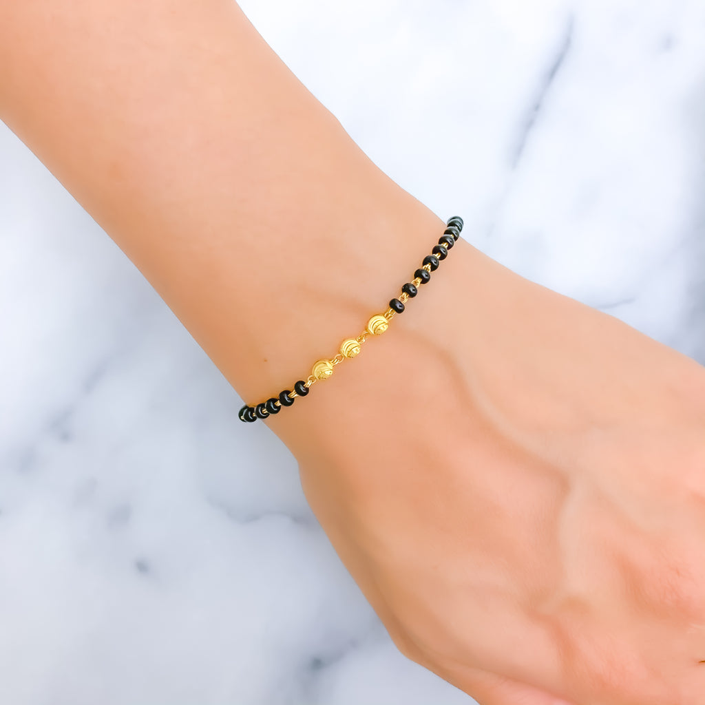 Attractive Black Bead 22k Gold Bracelet – Andaaz Jewelers