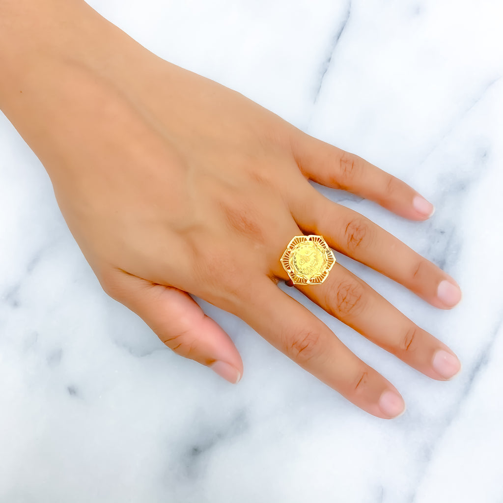 Decorative Floral Coin 21k Gold Ring – Andaaz Jewelers