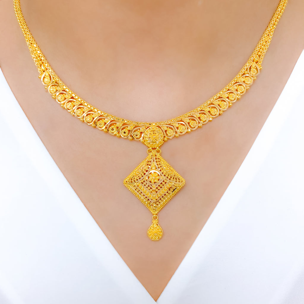 Lavish Diamond-Shaped Drop Necklace Set – Andaaz Jewelers