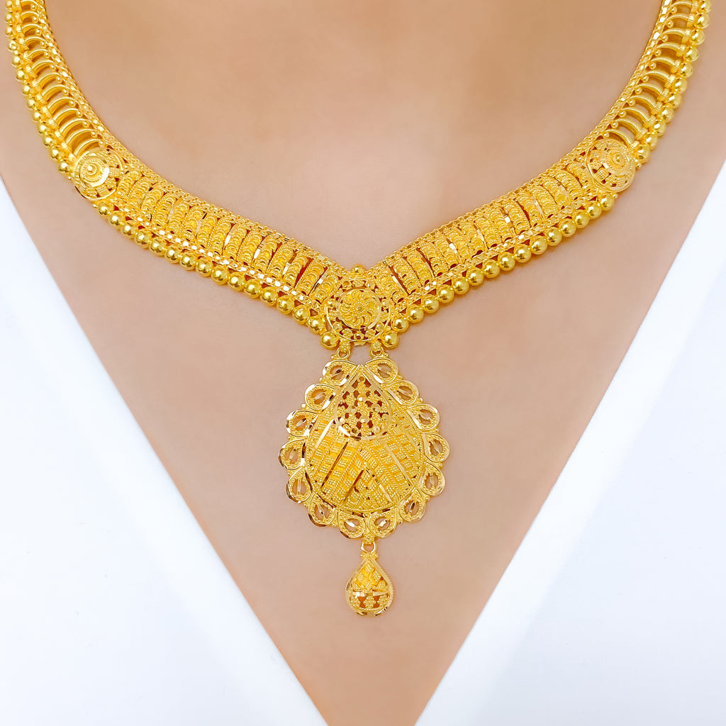 Glamorous Hanging Gold Set – Andaaz Jewelers