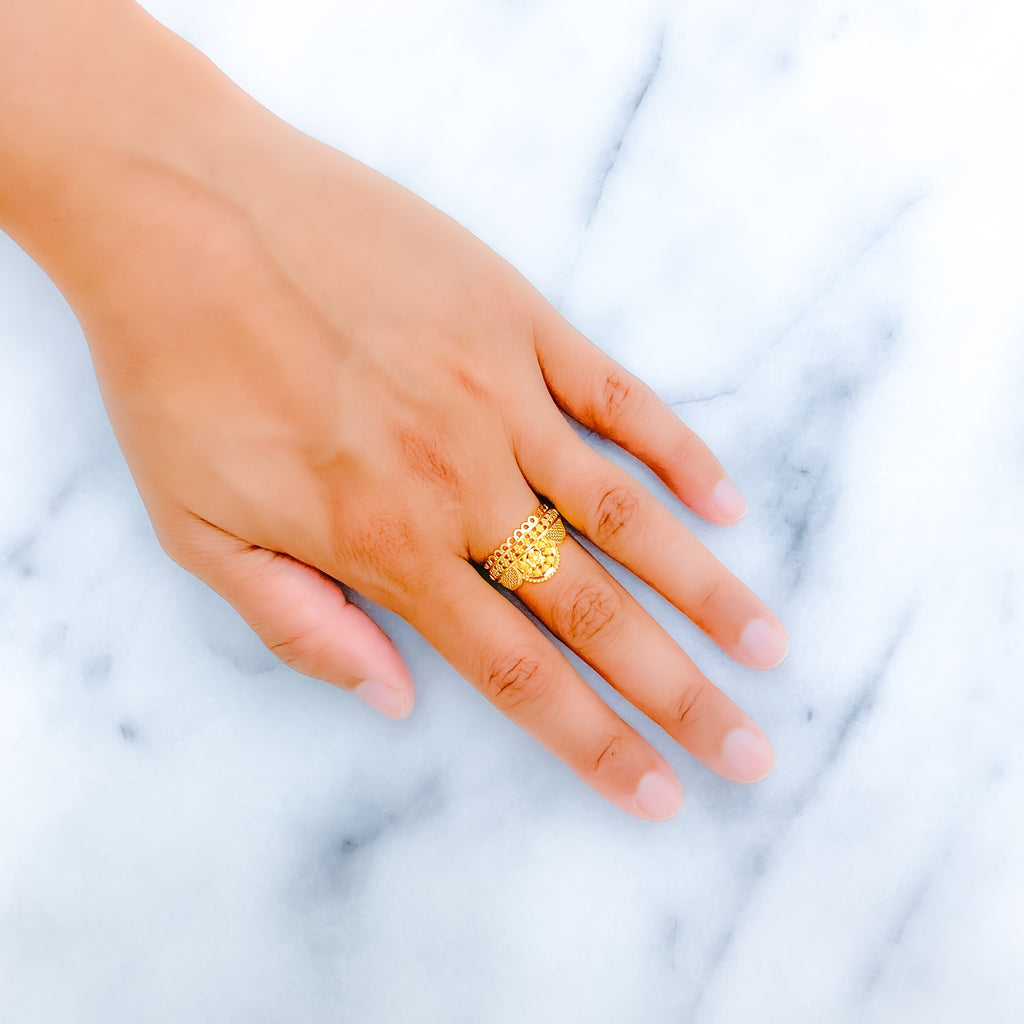 Unique Curved Jali Ring – Andaaz Jewelers