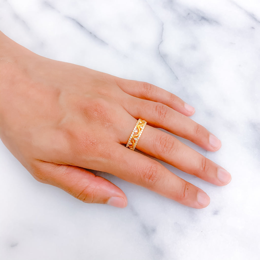 Elegant Wave Band – Andaaz Jewelers