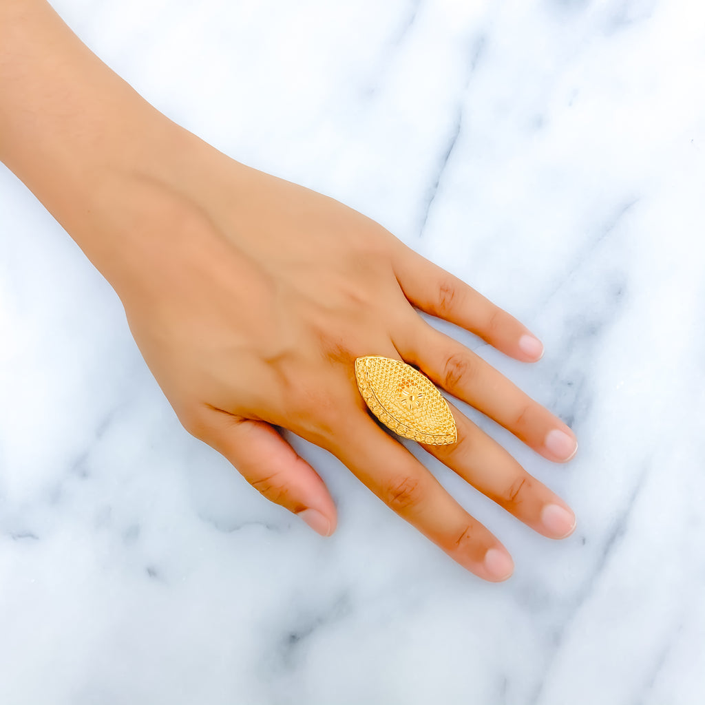 Shimmering Floral Jali Ring – Andaaz Jewelers