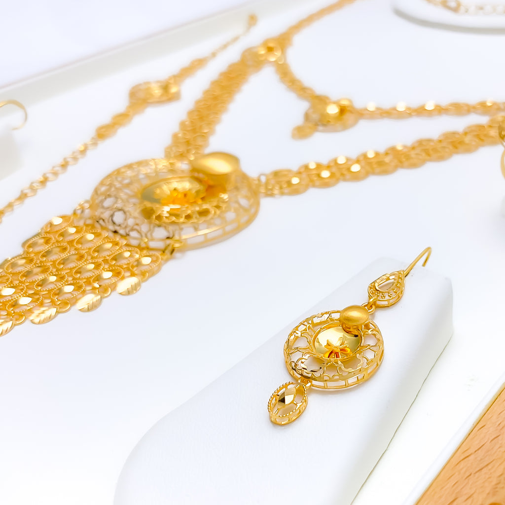 Fancy Reflective Chandelier 5-Piece Necklace Set – Andaaz Jewelers